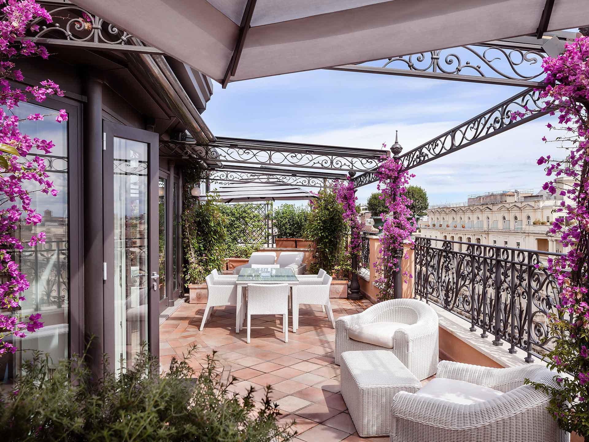Roman Penthouse Luxury Apartment | Baglioni Hotel Regina